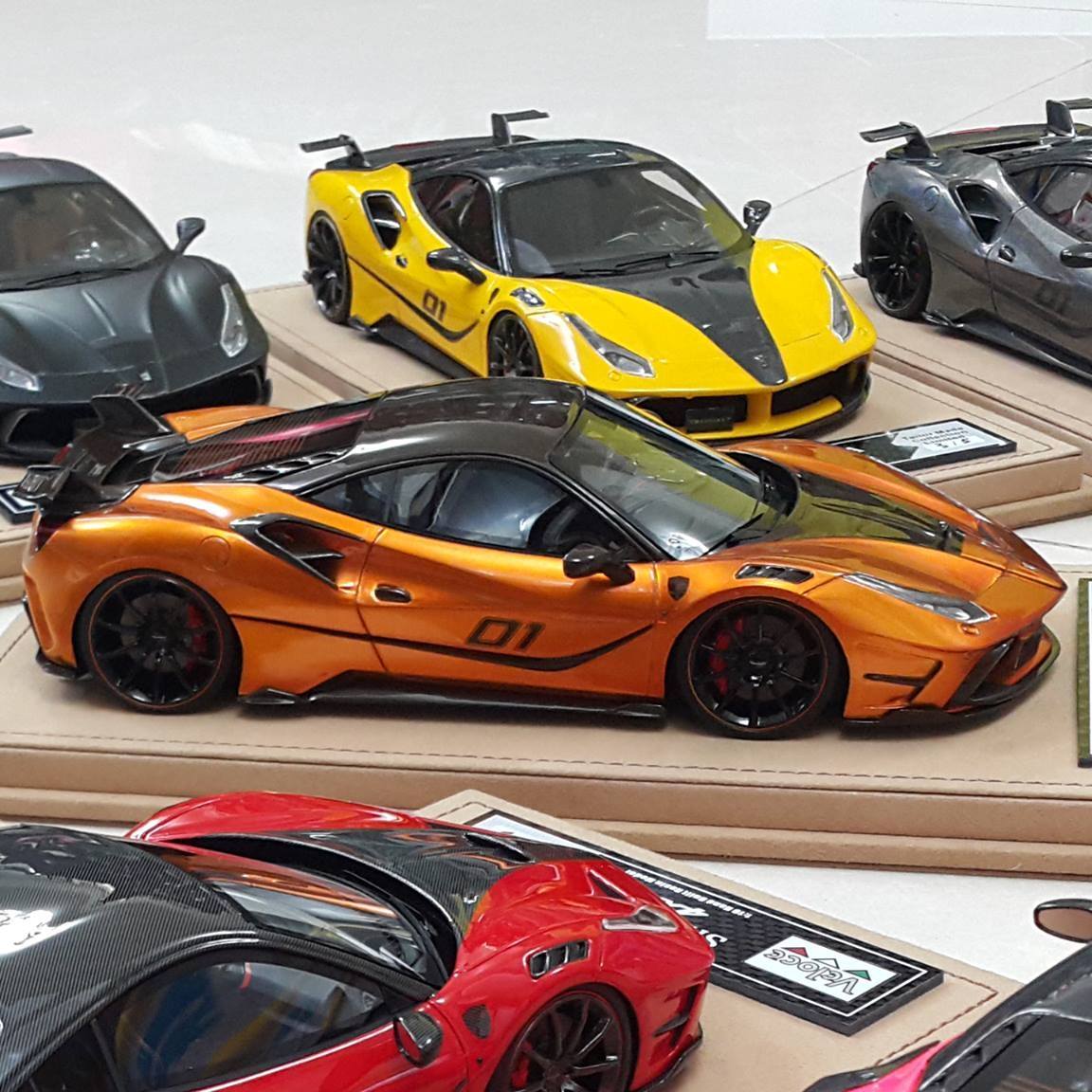 1:64 Inno64 Nissan Skyline GT-R R34 Endless Advan Tokyo Auto Salon 202 ...